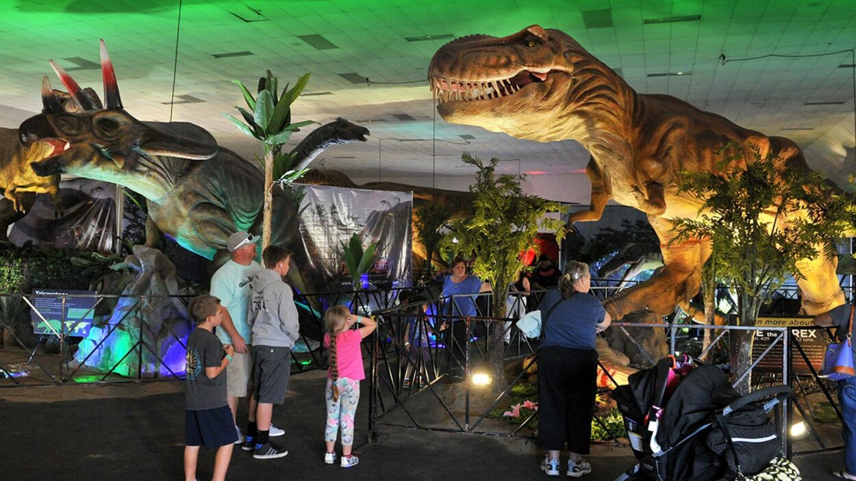 Jurassic Quest | Navy Pier